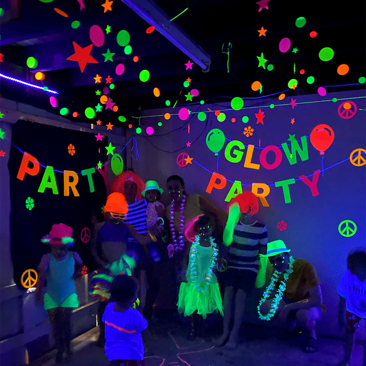 How to do a glow in the dark school dance fundraiser – PARTY GOAT